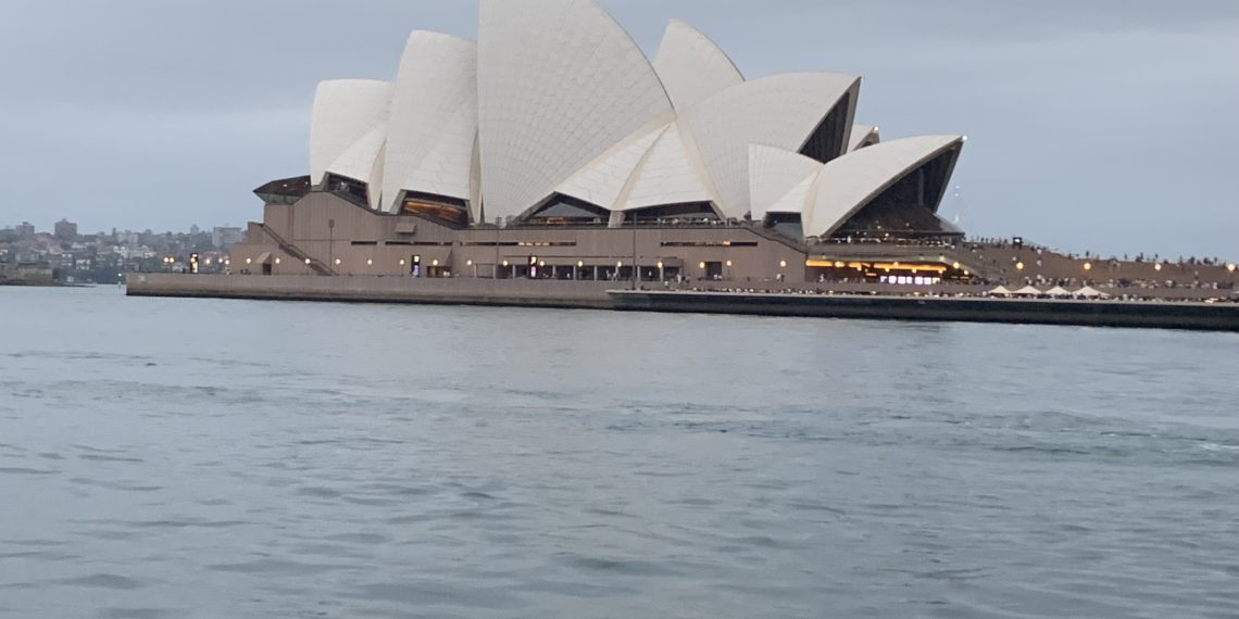 Students travel to Australia in study abroad program - The Samford Crimson